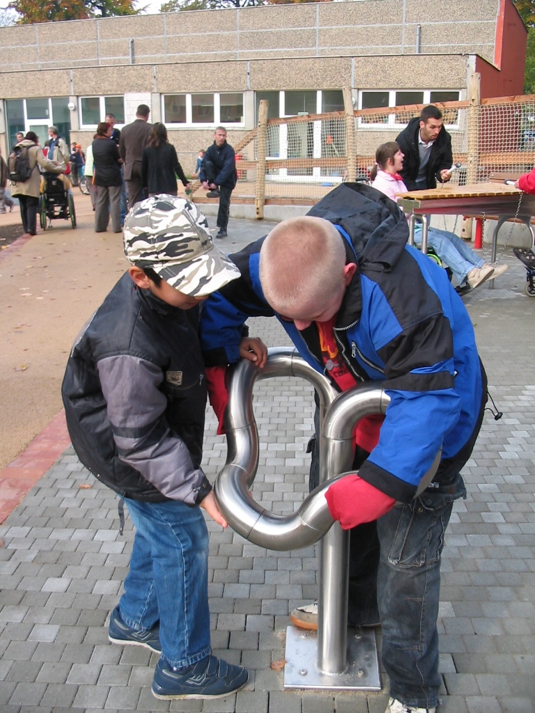 transformable sculpture (discounted trade show model) - Goric Marketing ...